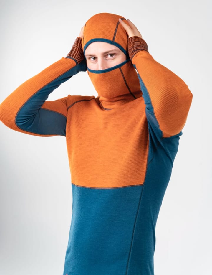 Devold Men's Tuvegga Merino Hoodie Ink | Fjellsport.no