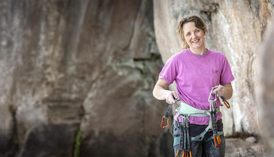 Petzl - Kvalitet i hodelykter og klatreutstyr | Fjellsport.no